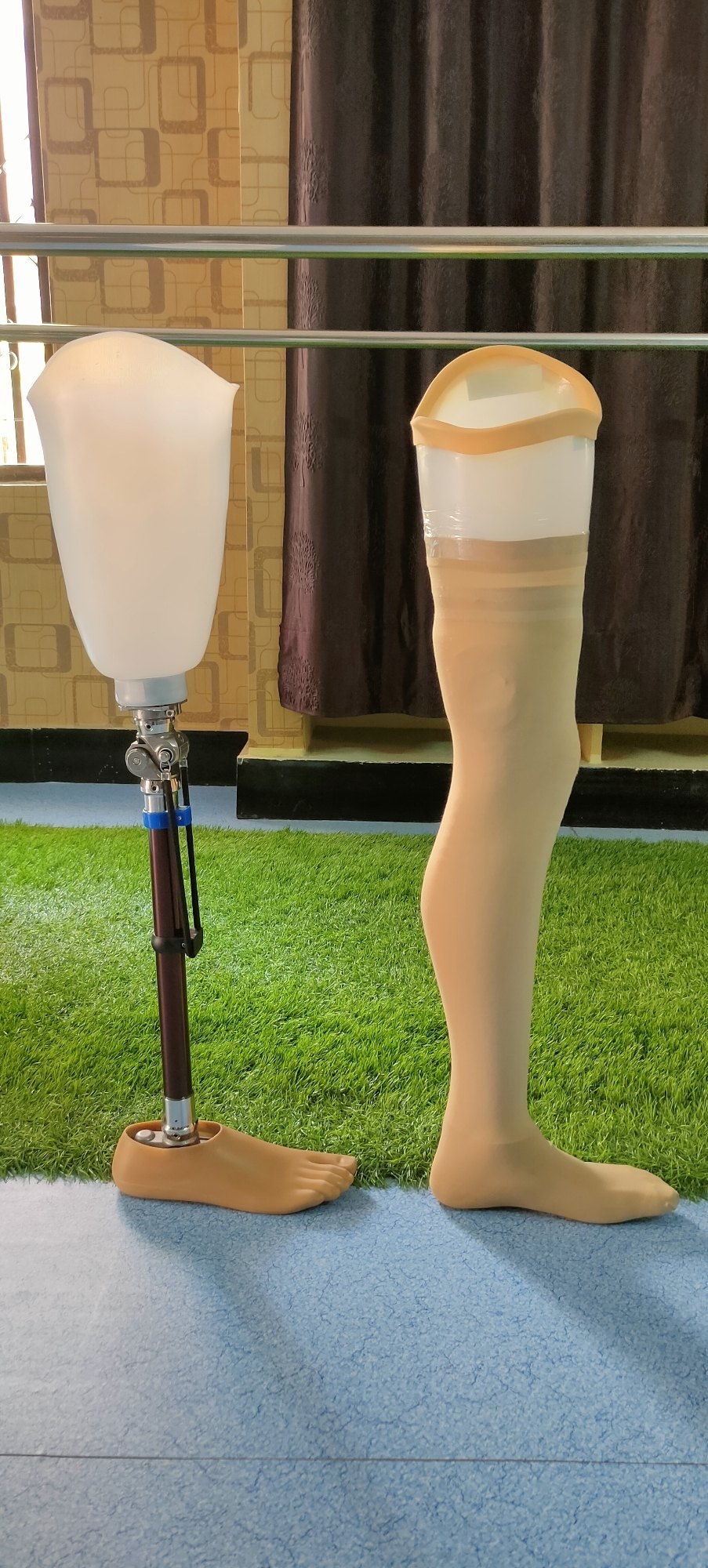 Complete Guide To Above Knee Prosthetics: Types, Process, And Benefits